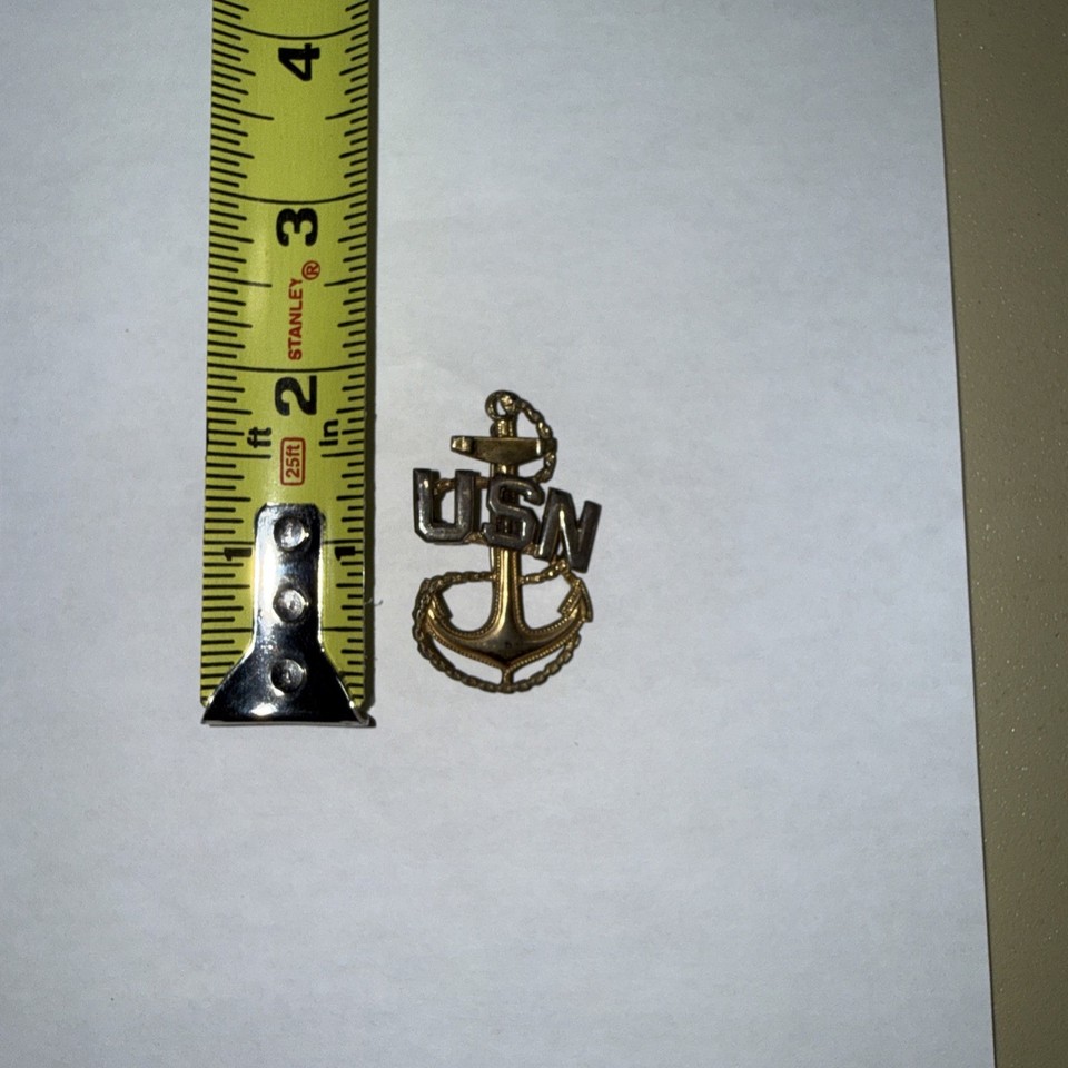 US Navy USN Vintage WWII Hat Badge Pin Chief Petty Officer CPO Military ...