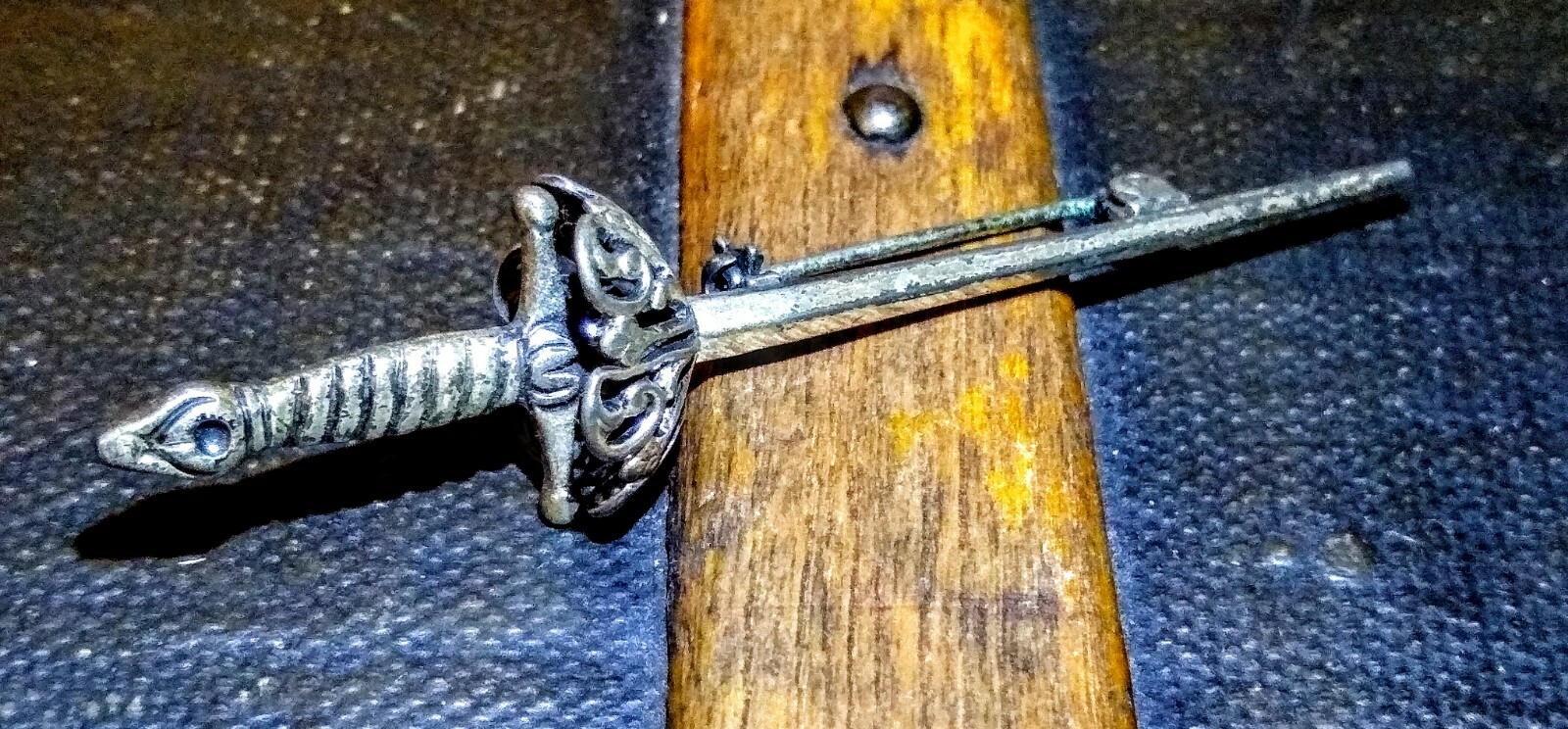 Antique Stunning Sword w/Detailed Handle Pin/Brooch U… - Gem