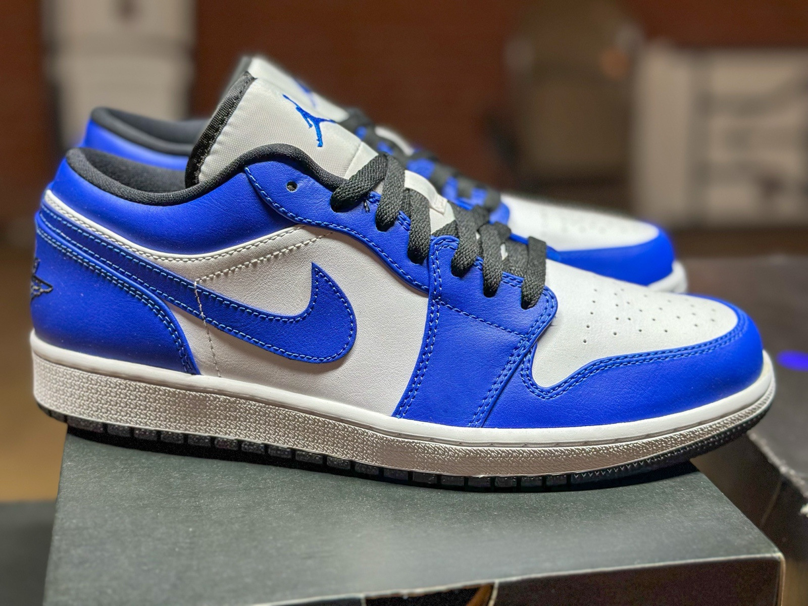 Jordan 1 Low Royal Blue