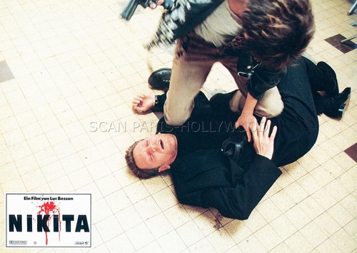 TCHÉKY KARYO NIKITA 1990 VINTAGE LOBBY CARD #1 LUC BESSON | eBay