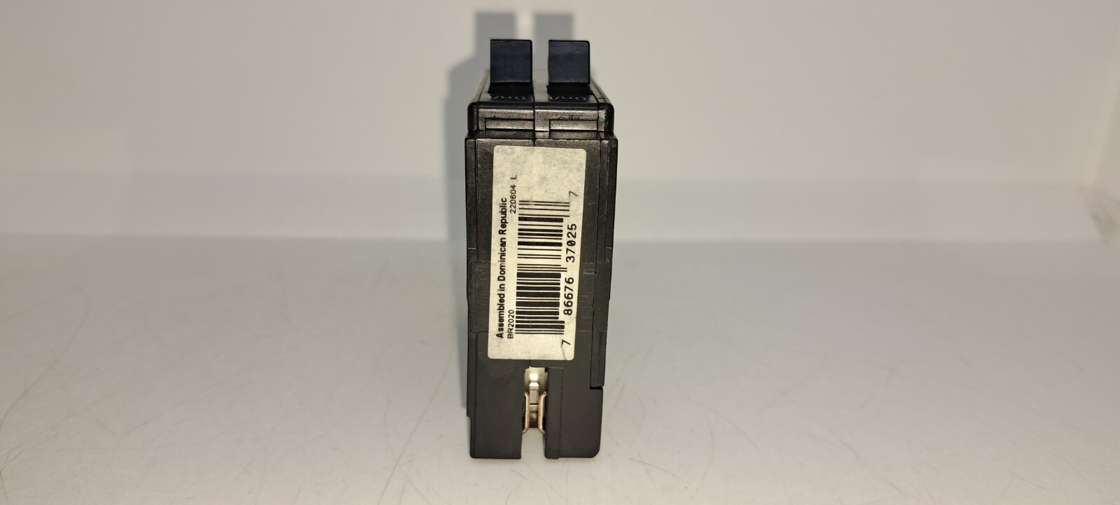 EATON CUTLER HAMMER BR2020 20 Amp 2 Pole Tandem Circuit Breaker ...