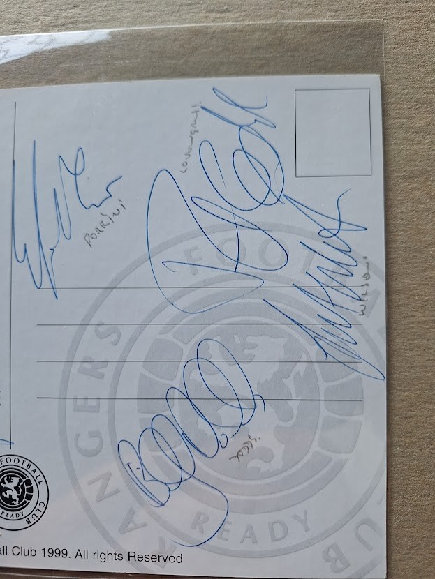 RANGERS 2000-01 SQUAD LEGENDS HAND-SIGNED (8 INCL. ALBERTZ) LARGE IBROX ...