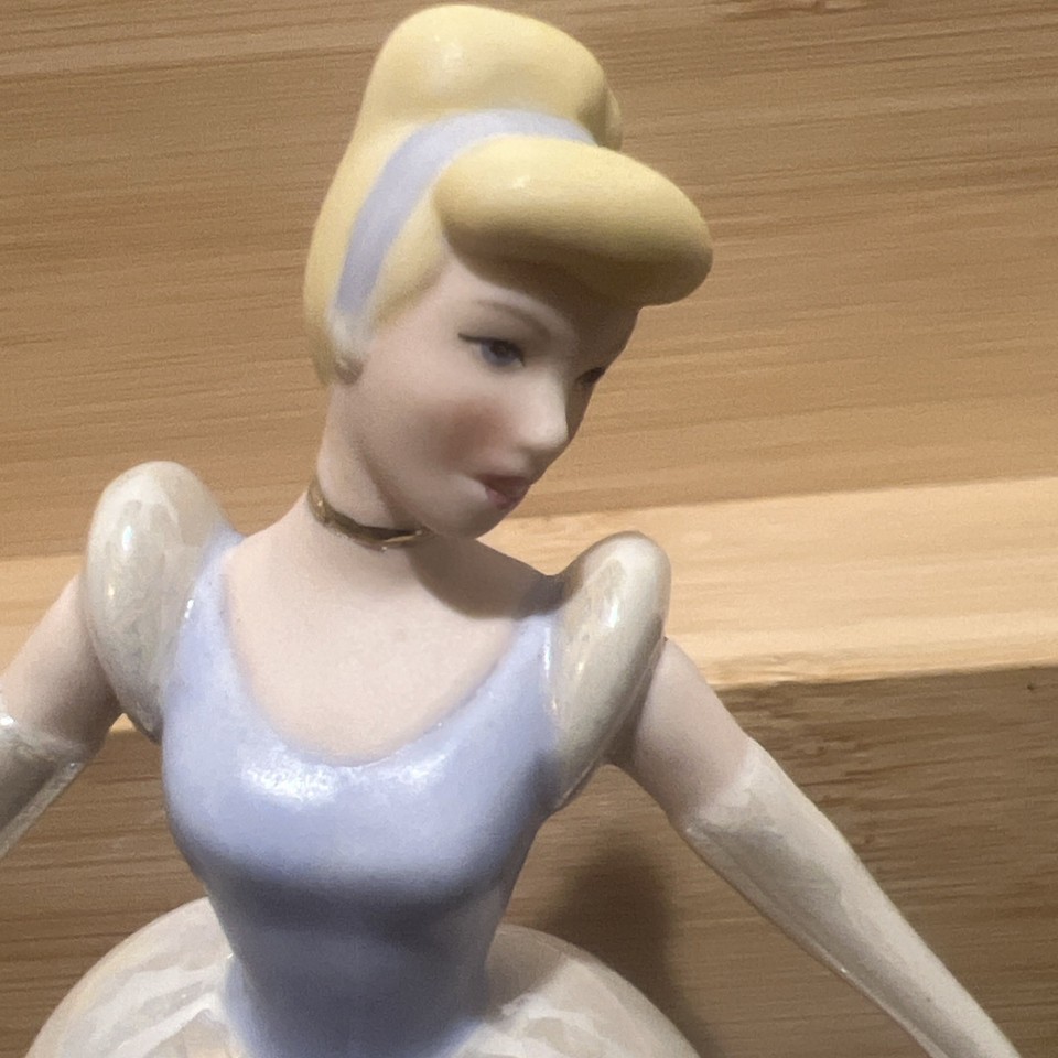Lenox Disney Showcase Cinderella Enchanted Dream Princess 6" Figurine ...