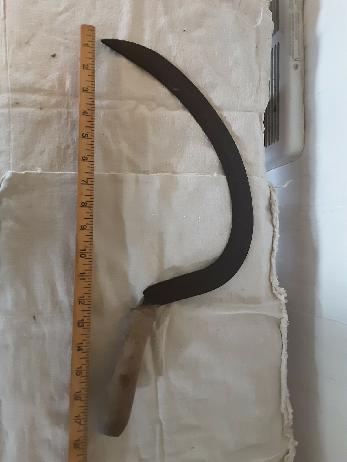 Vintage Antique Rustic Farm Hand Tool Corn Sythe Sickle Scythe Wood ...