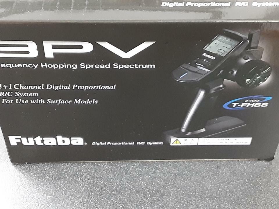 Futaba 3PV 3-Channel 2.4GHz FHSS/S-FHSS Radio System w/R304SB Receiver ...