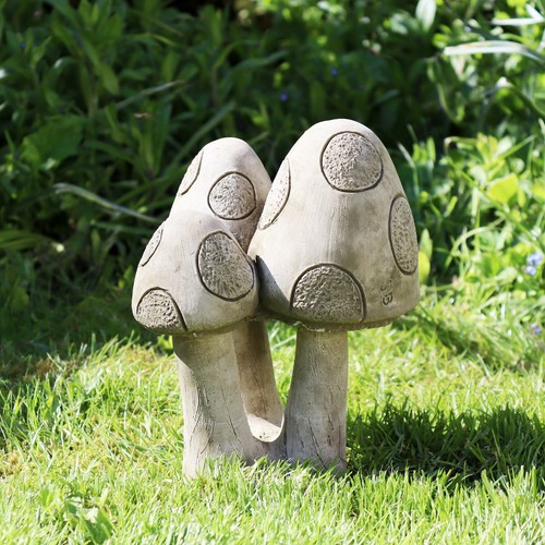 Stone Toadstool Trio Sculpture Antique Grey Mushroom Set Garden ...