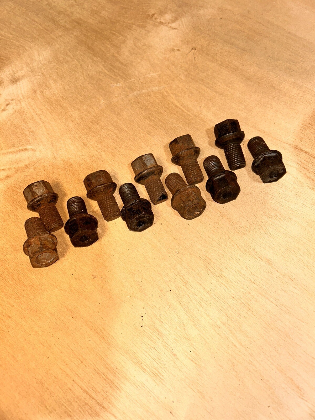 16 VW Lug Bolts 14mm X 1.5 Original German 1968 + Volkswagen Bug Type 3 ...