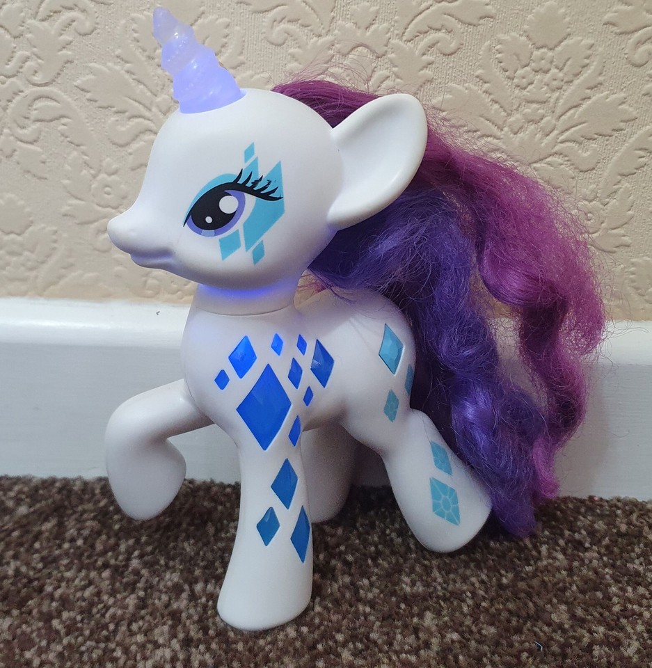 My Little Pony Rarity Glamour Glow Unicorn Equestria Hasbro Light Up ...