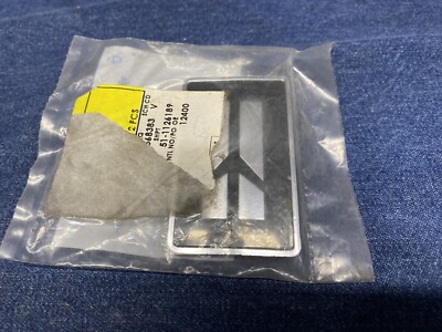 25535551 NOS Oldsmobile Delta 88 Grille Emblem 1990 - 1991 Black and ...