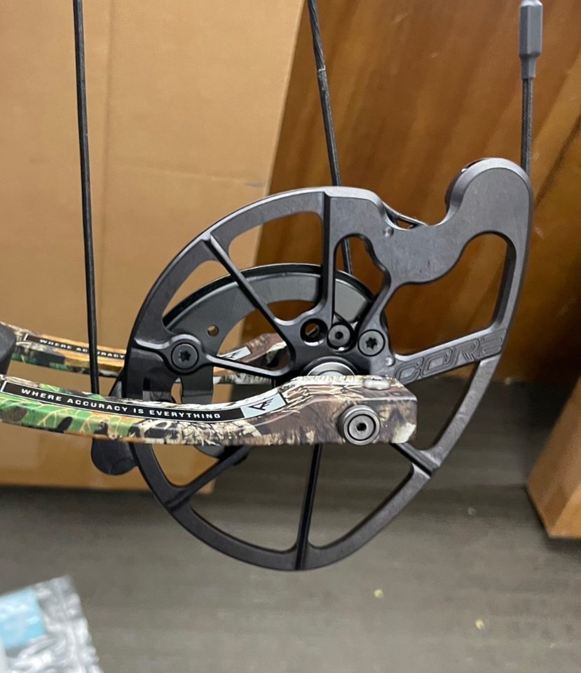 Prime RVX 34 Compound Bow RH 29in 70lb Realtree Edge Camo 1063664 | eBay