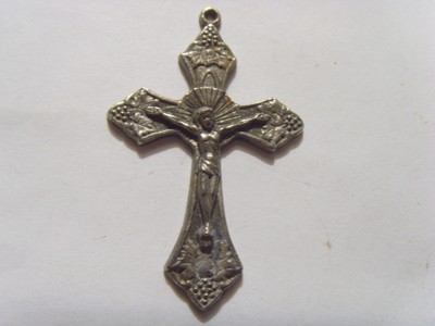 Relics - Cross Pendant