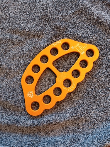 Petzl Paw Large (L) Rigging Plate - Rock Climber Rescue Rope Access ...