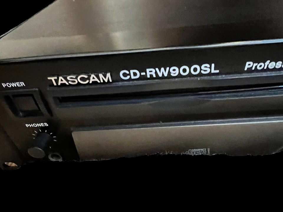 Tascam CD-RW900SL Professional CD Rewritable Recorder No Remote Tested ...