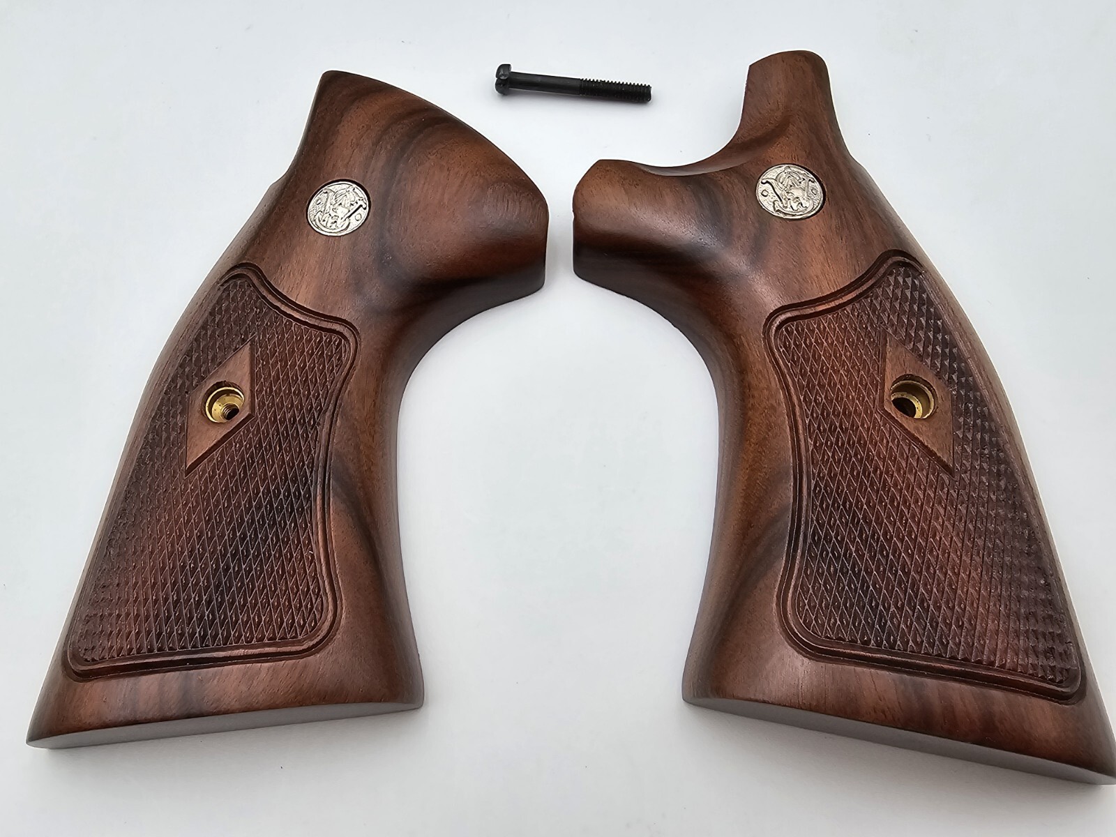 Stunning Altamont Smith & Wesson K/L frame Square Target Wood Grip ...