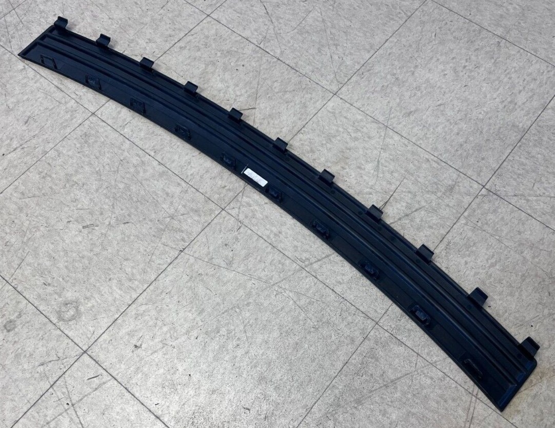 2011-2013 Jeep Grand Cherokee Rear Bumper Step Pad - OEM - 68111633AB ...