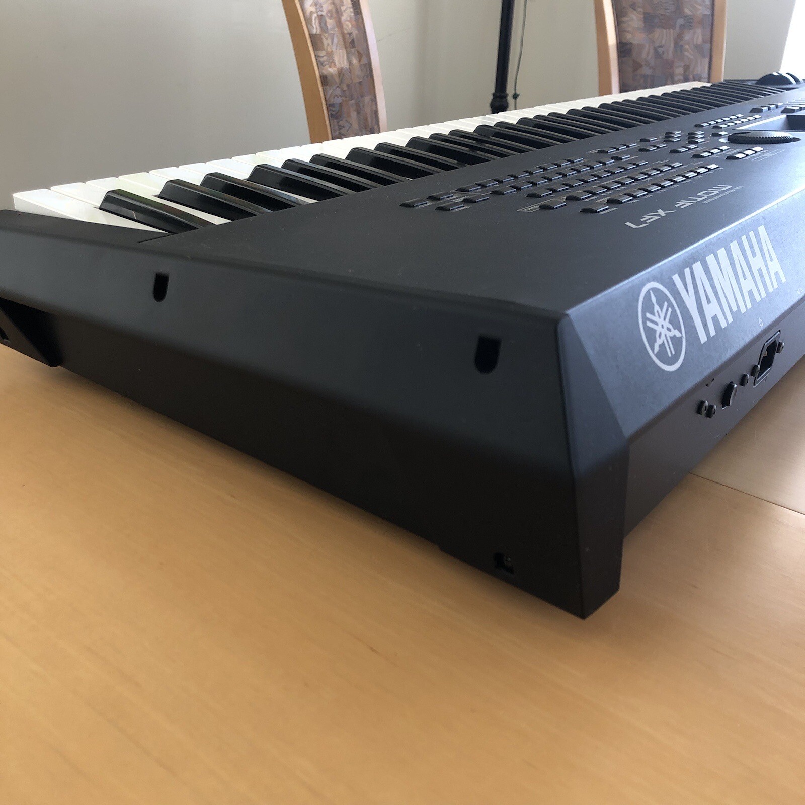 YAMAHA Motif XF7 Digital Synthesizer Synth Keyboard Musical Instrument ...