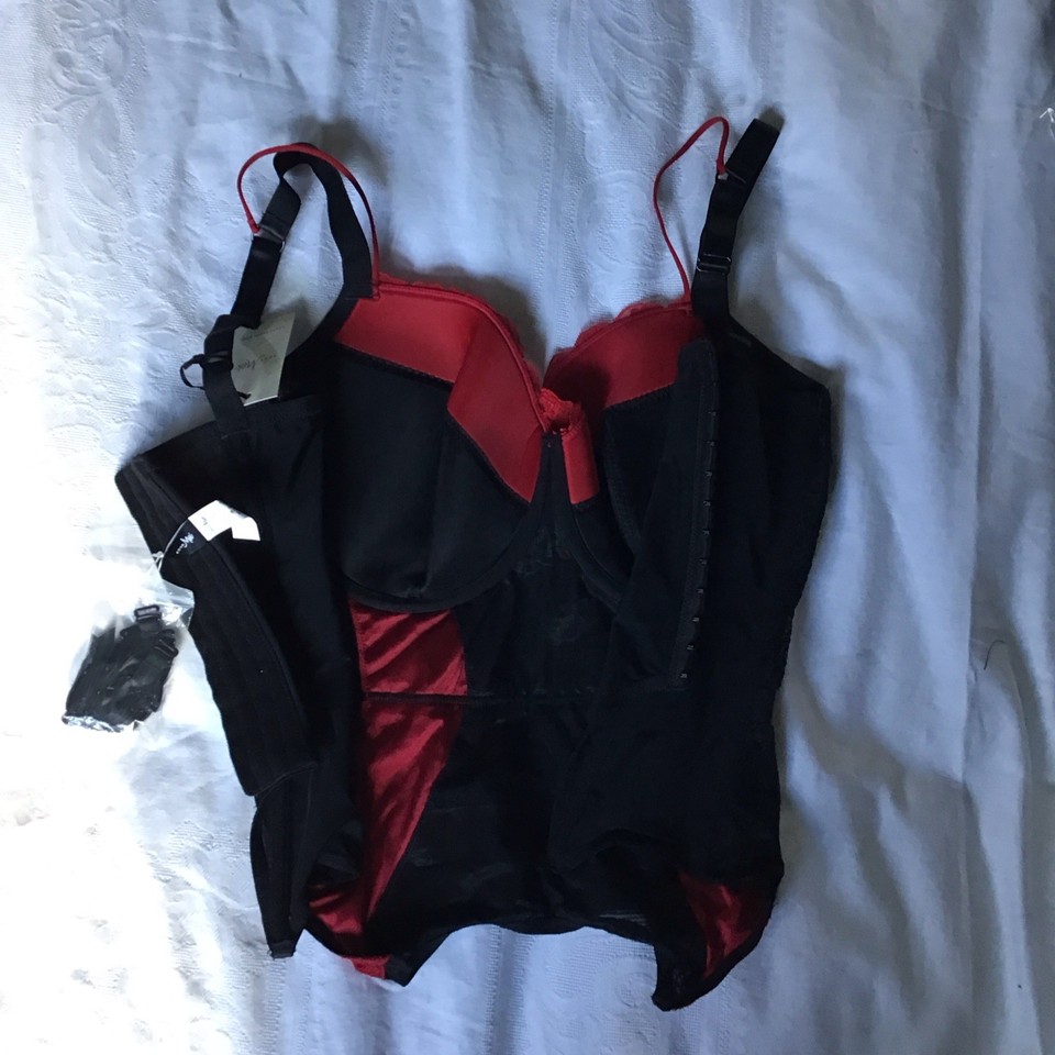 Pour Moi Allure Underwired Basque Black/Red Lace Size 36FF New with ...