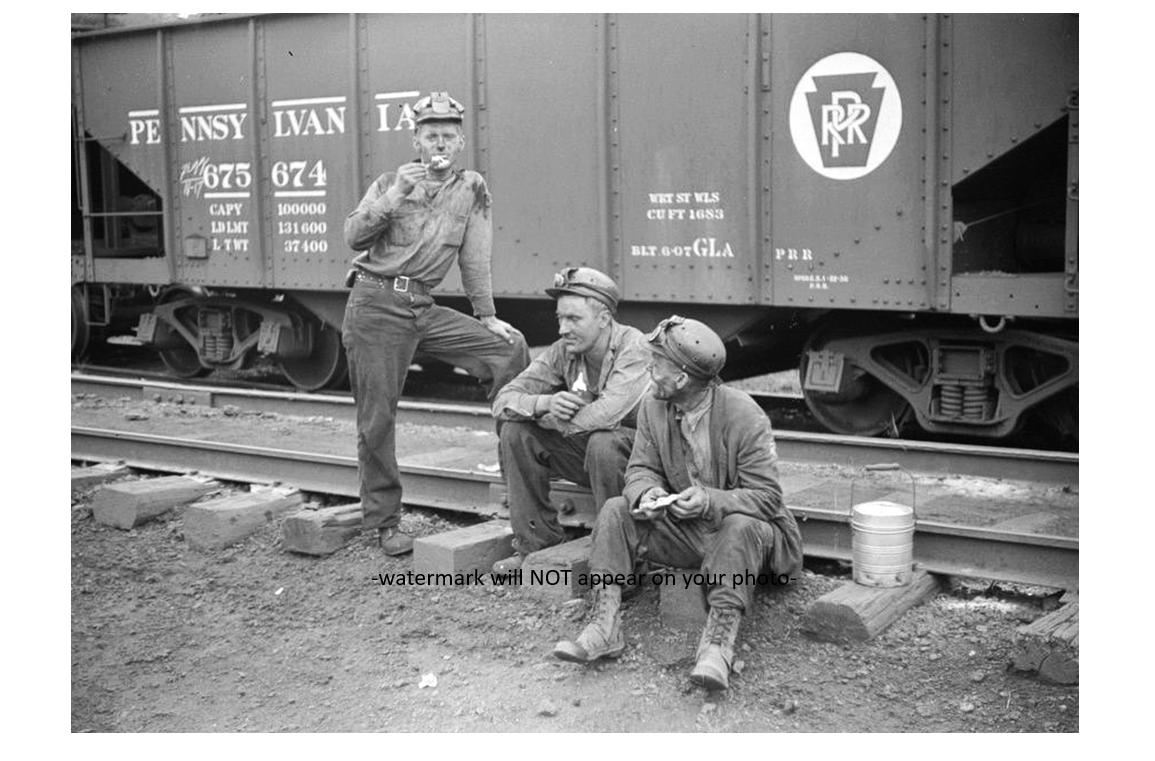 1938 Coal Miners Eating Ice Cream PHOTO Great Depression Coal Mining ...