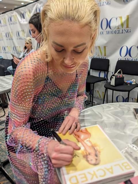 Adira Allure signed model 8x10 Photo -PROOF- -CERTIFICATE- (A0015) | eBay