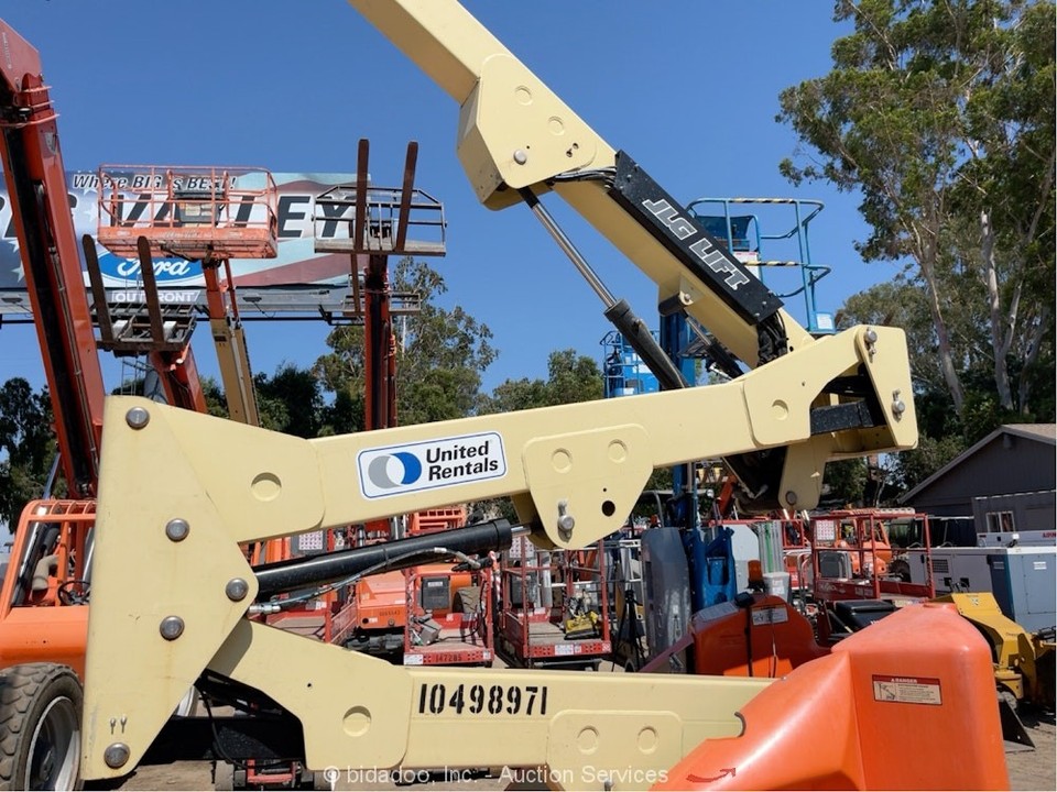 2016 JLG E400AN 40' Electric Articulating Boom Lift Man Aerial Platform ...