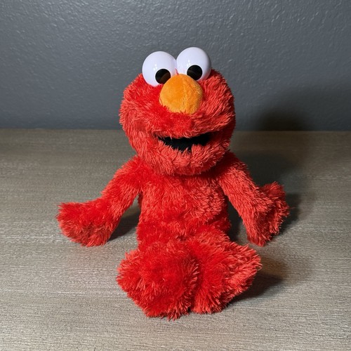 Hasbro Sesame Street Workshop Tickliest Tickle Me Elmo Red Plush Toy 14 ...