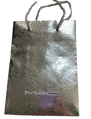 New MAC Holiday Gift Bag Crinkle Shiny Metallic Silver Gorgeous 6”x9”x3 ...