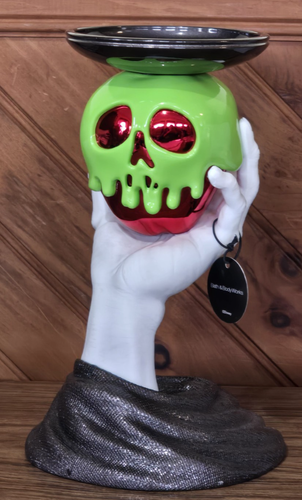 NEW Bath and Body Works Disney Villains Evil Queen Poison Apple Candle ...