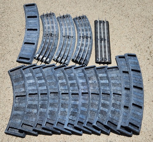 LOT OF 17 PC JOHNSON? RUBBER TRACK ROADBED O-GAUGE | eBay