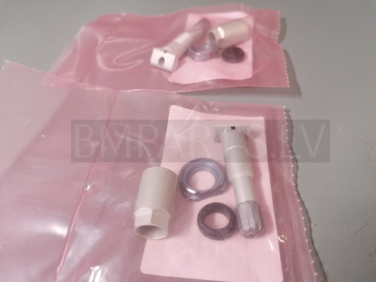 2x NEW GENUINE BMW & MINI TYRE PRESSURE SCREW VALVE REPAIR KIT ...