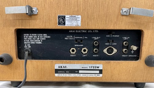 Akai 1722W (Reel-to-Reel) Four Track Stereophonic Tape Recorder **NO ...