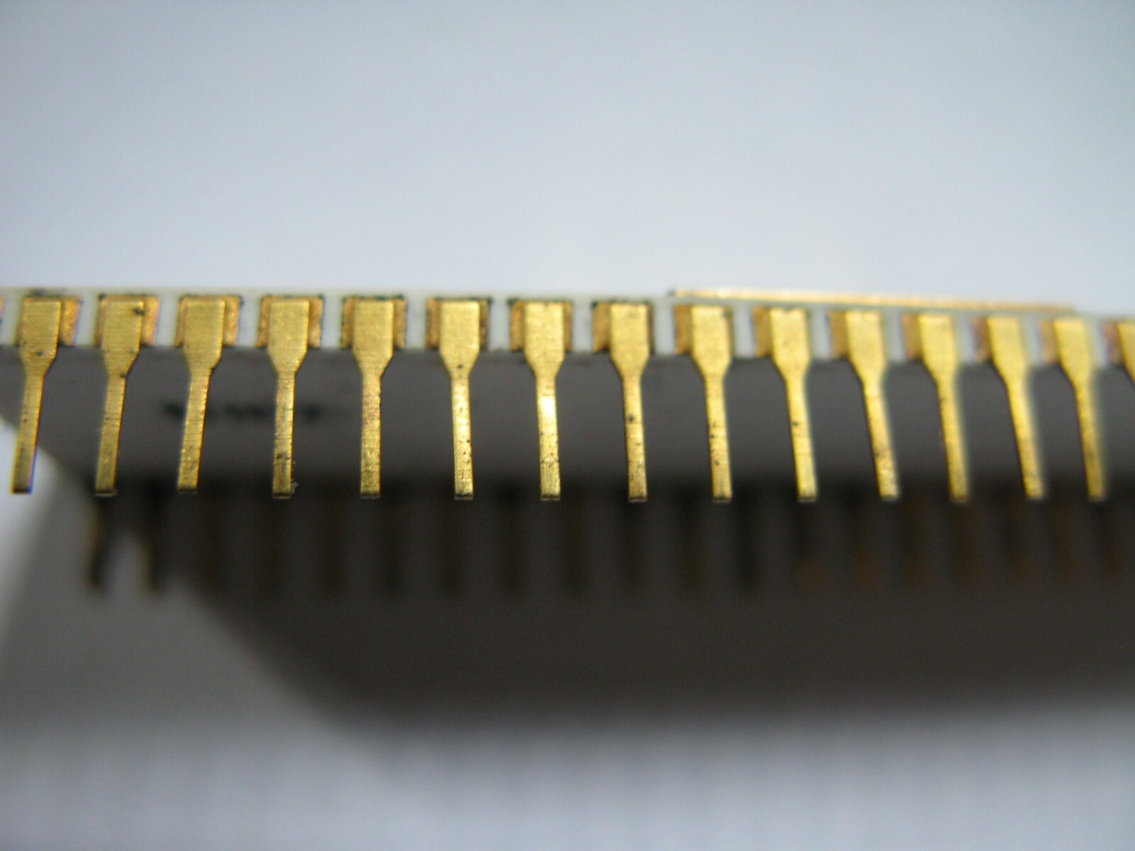 gold ceramic DEC video chip DC716 PDP-11 DEC Pro-350 8080 4004 8008 cpu ...