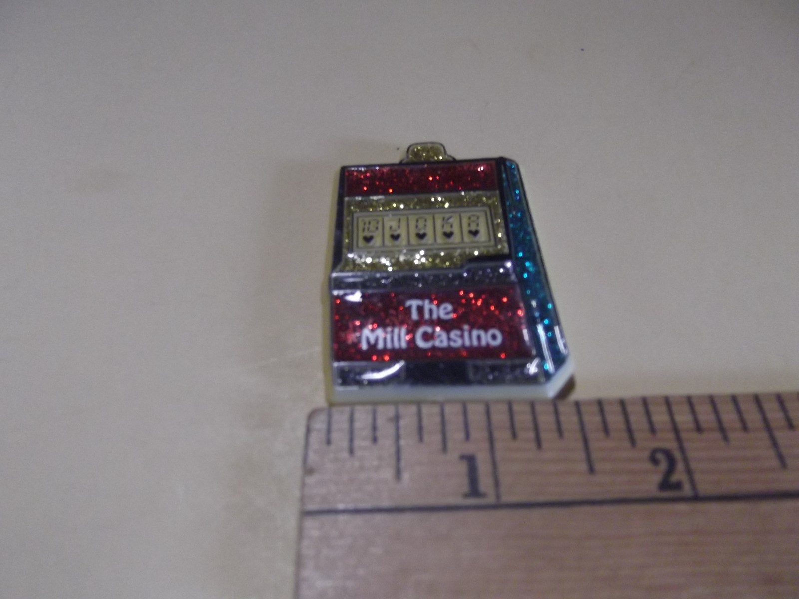 Collectible Kitchen Magnet 2.25"in Plastic The Mill Casino Slot Machine ...