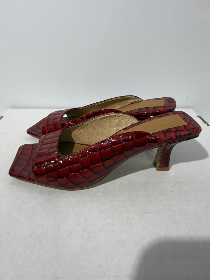 Jaggar The Label Women's Size 37 Red Progress Python Leather Flared ...