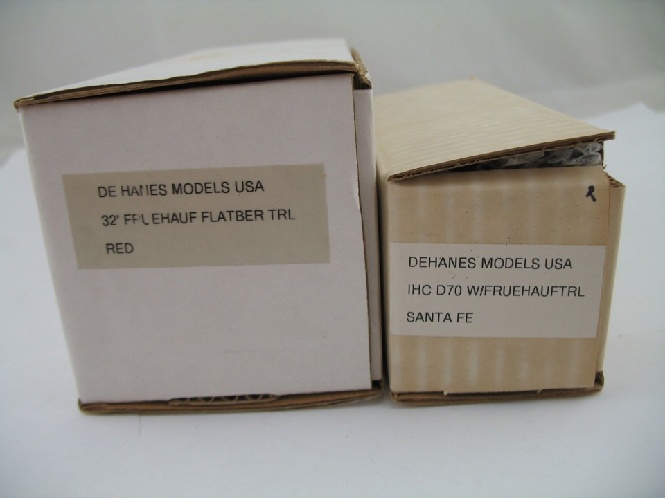 DeHanes Model Truck: International D70 Tractor, Fruehauf Trailer, Santa ...