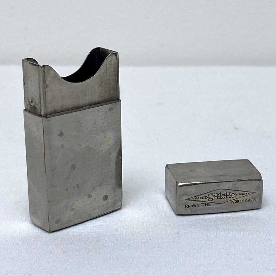 Antique Gillette Bostonian safety razor with metal case | eBay