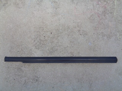 2003 MERCEDES-BENZ ML500 REAR DOOR EXTERIOR WINDOW BELT MOLDING RIGHT ...