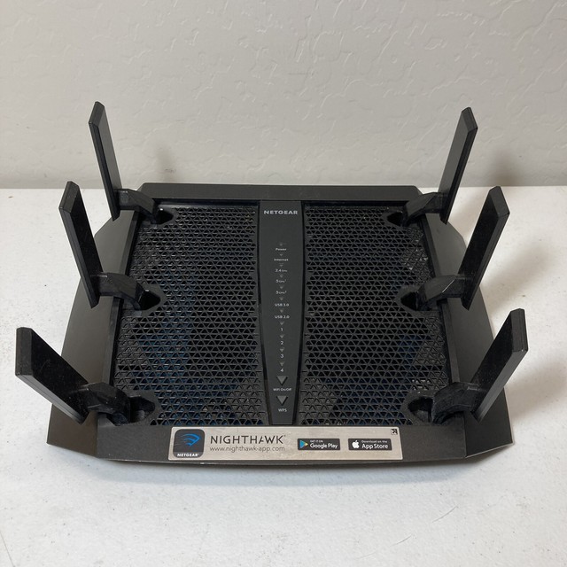 NETGEAR R8000P Nighthawk 1000 Mbps 4 Port Tri-Band WiFi Router ...