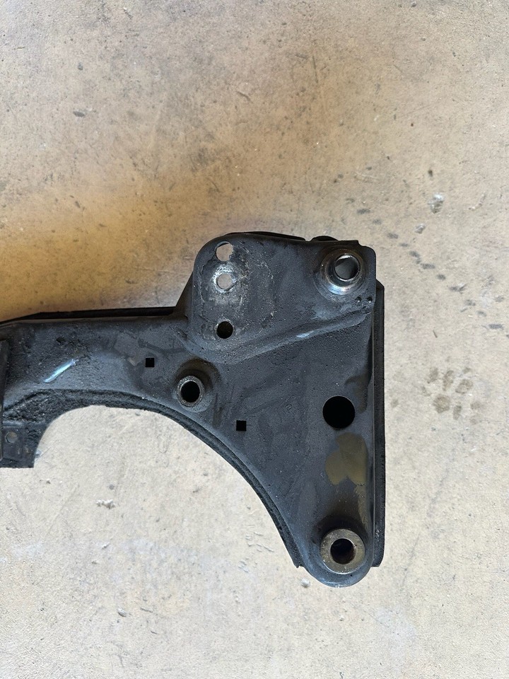 99-06 BMW E46 325CI 325i 330CI 330i FRONT CROSS MEMBER SUBFRAME SUB ...