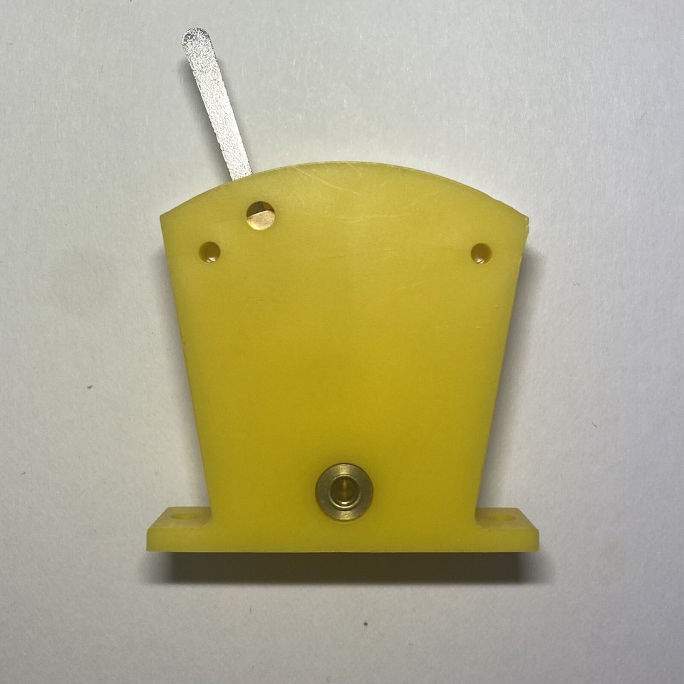 HORNBY / TRIANG Point Motor Lever Switch YELLOW R046 Two Way ON - ON 12 ...