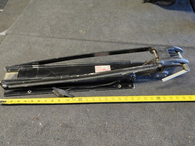 MotorGuide 42" Trolling Motor Bow Mount Foot Controlled Tilt Bracket 1. ...