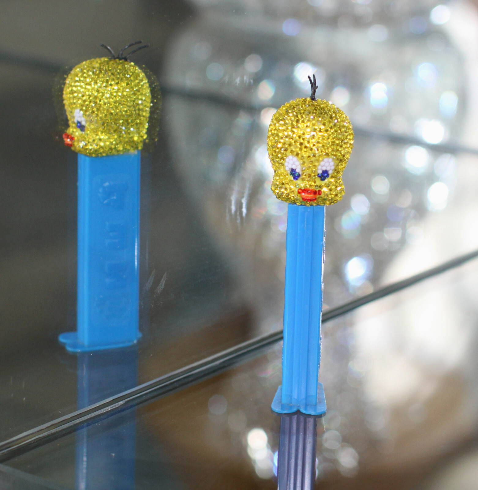 TWEETY BIRD WARNER BROTHERS Swarovski Crystal Head Pez Dispenser | eBay