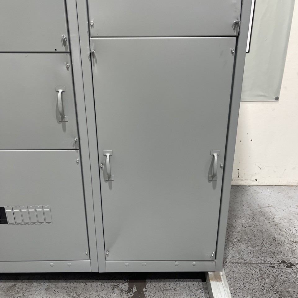 600 Amp GE AV-Line Meter Switchboard 3ph 120/208 3ph 4wire W Pull ...