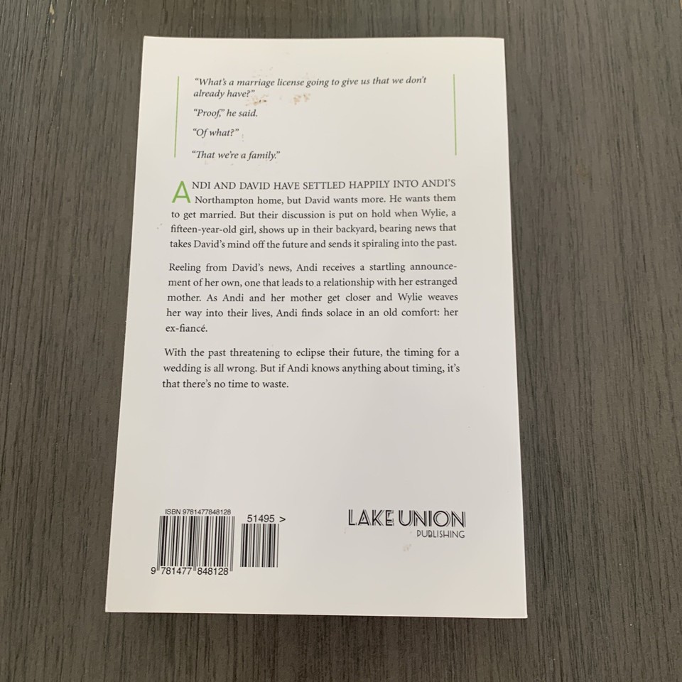 She Has Your Eyes Paperback Elisa Lorello 9781477848128| eBay