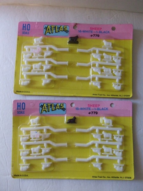 ATLAS SHEEP #779, 10 White & 1 Black. Three sets of Animals. HO 1/87 ...