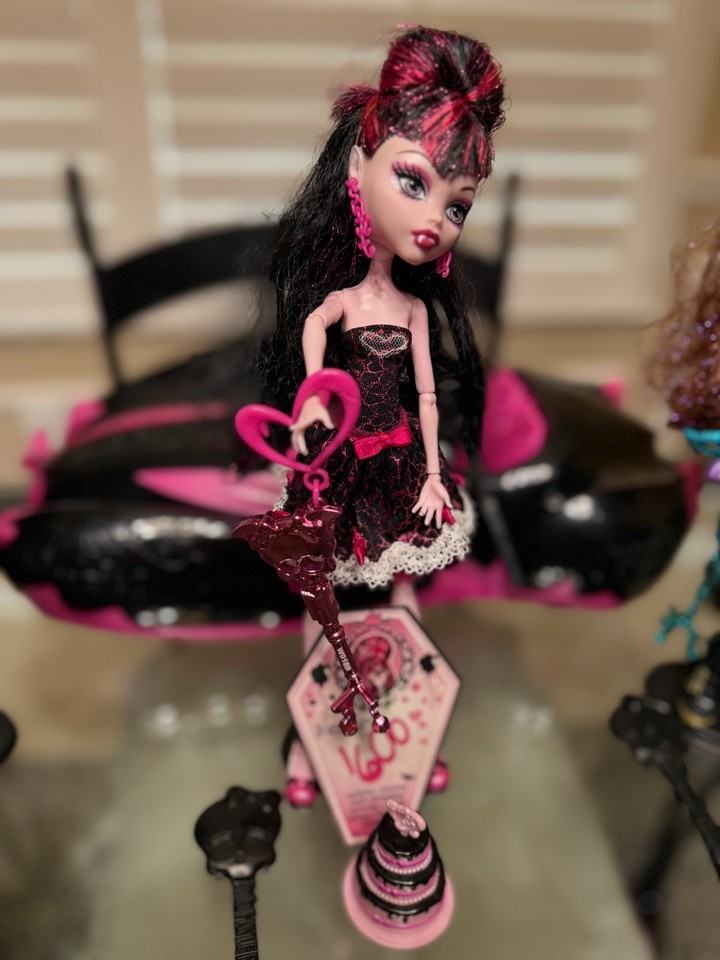 lot of monster high g1 -Frankie Stein, Draclaura, and Clawdeen sweet ...