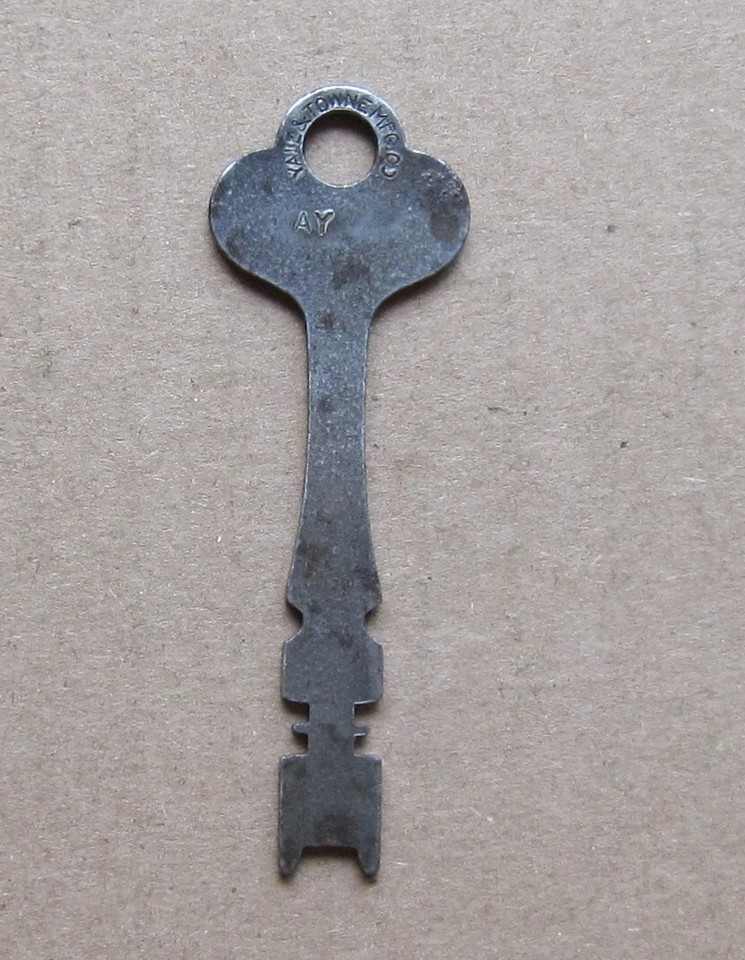 YALE AY flat key 2-3/4" long | eBay