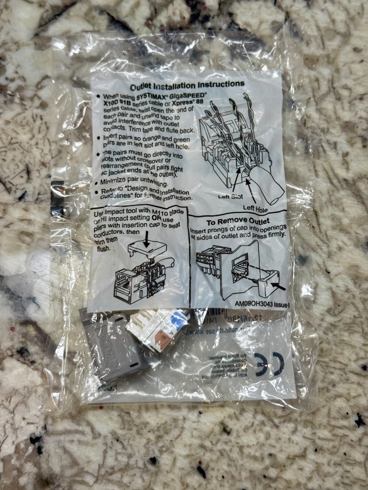 Commscope Systimax GigaSPEED 700206733 MGS400-270 Gray Outlet Cat6 ...