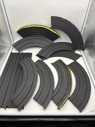 Aurora Model Motoring Single Lane Straight Curve and Terminal Track Lot ...