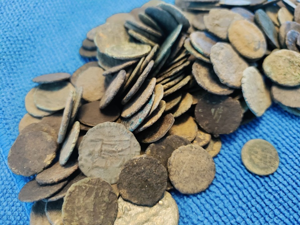 New Lots! Premium A4 Uncleaned Roman Coins! Lots of 10 Each! With ...