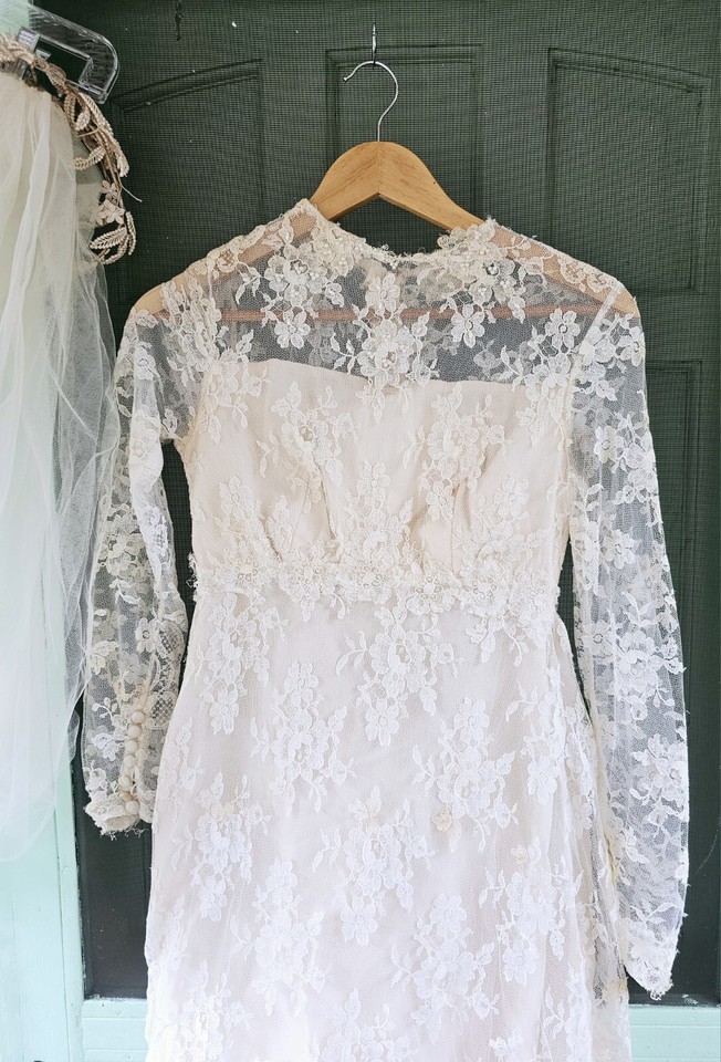 Vintage 1950s Corpse Ghost Bride Wedding Gown & Veil Halloween Costume ...